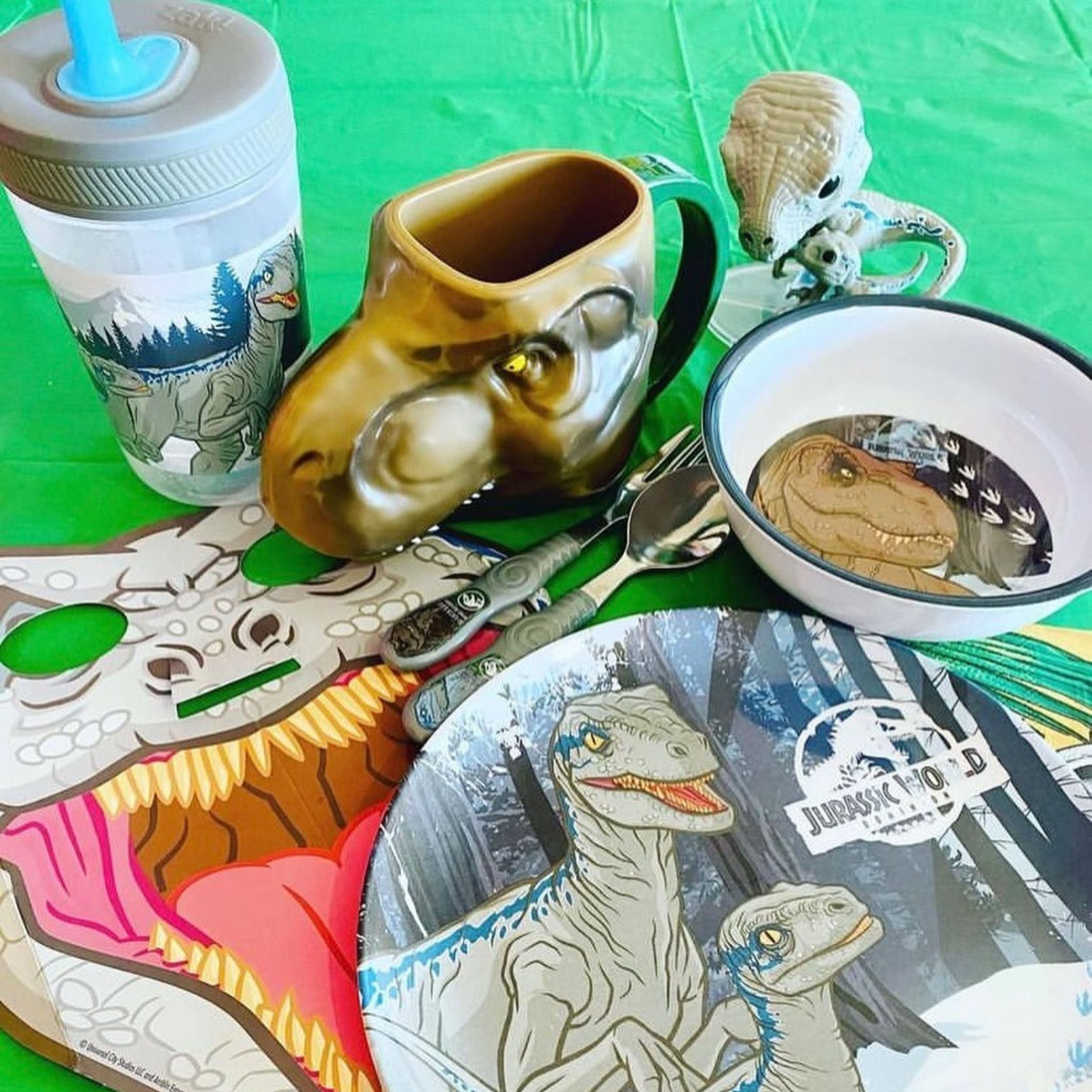 Zak Jurassic World I The Bento Buzz